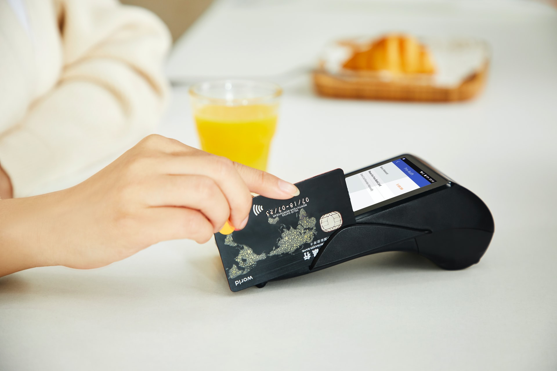 When Should You Pay Your Credit Cards To Build Credit Banks